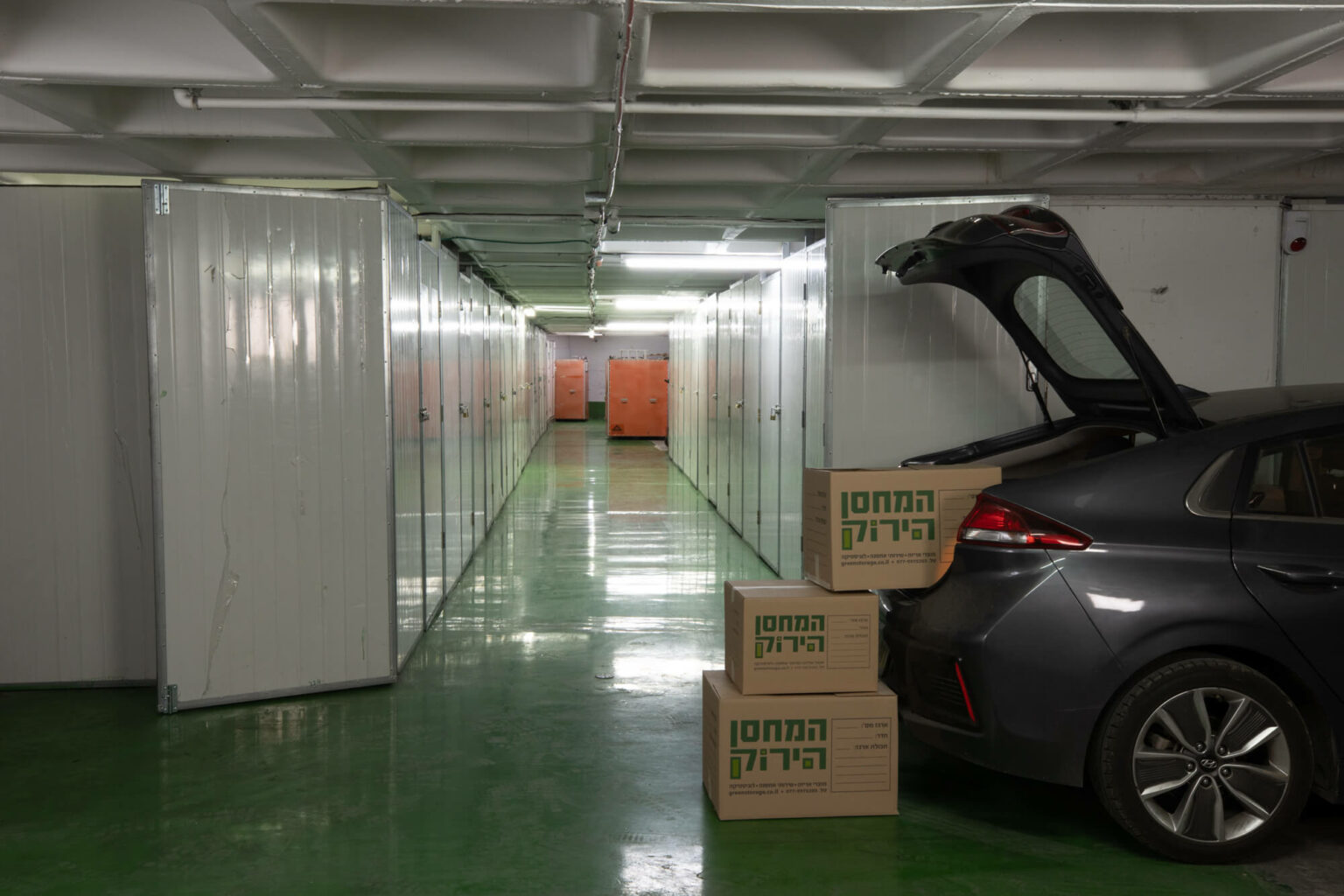 Renting a Self Storage Unit for Business Use | Green Storage